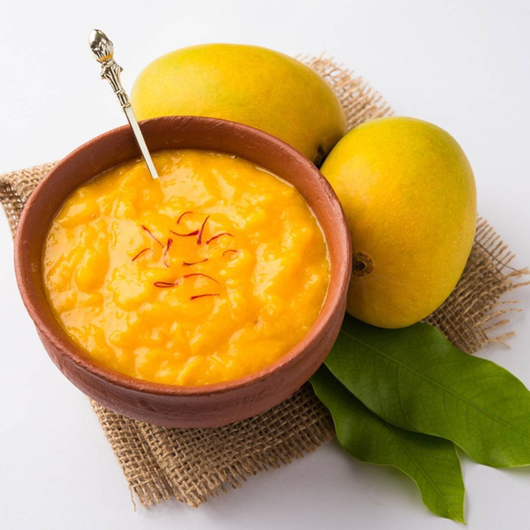 Buy Mangoes Prince- 1 Dozen + Alphonso Pulp | Combo Offer